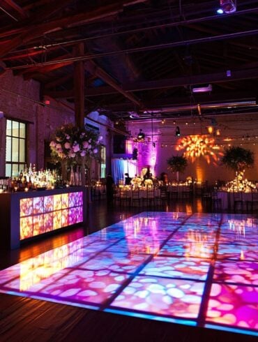 24 Unusual & Unique Wedding Venue Ideas You'll Love - Yeah Weddings