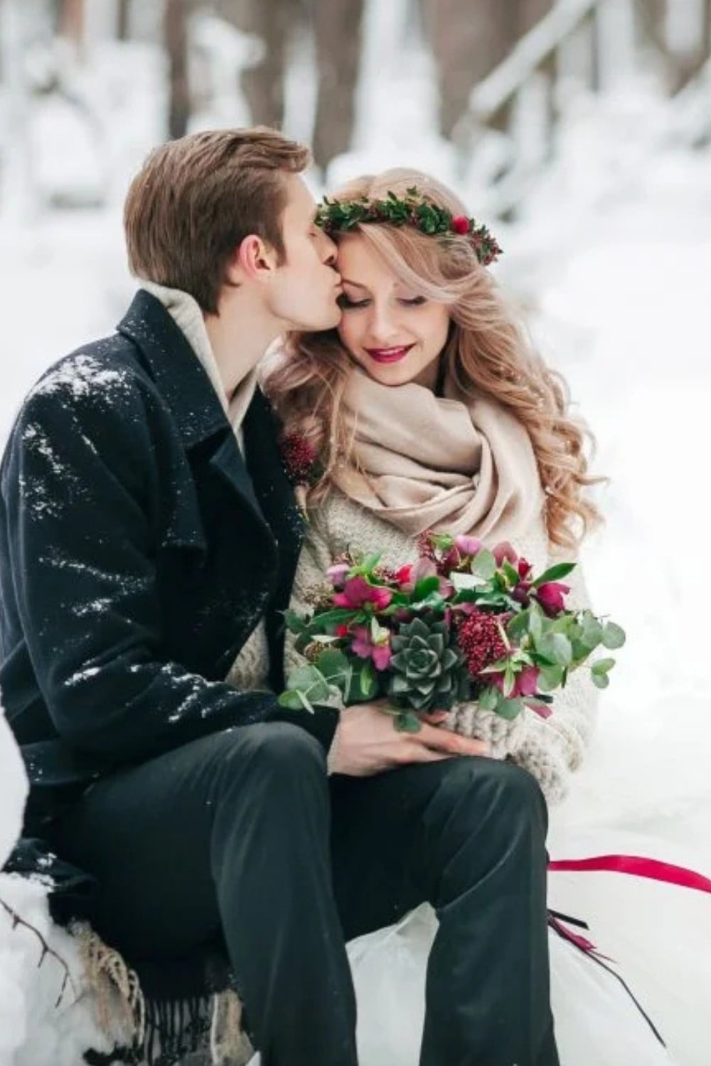 21 Best Winter Wedding Ideas for a Festive Celebration - Yeah Weddings