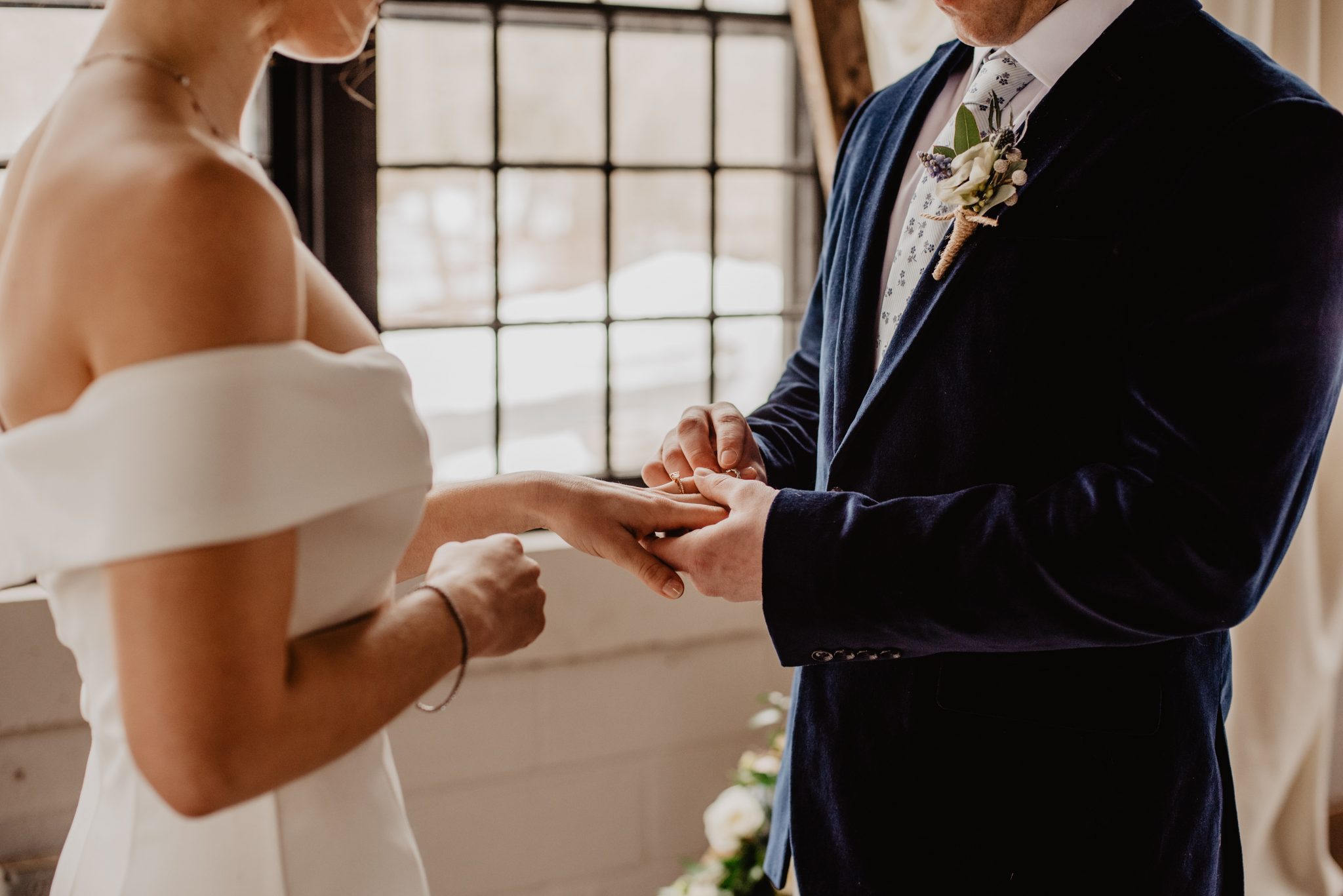 Romantic & Creative Ideas for Ring Exchange Wording - Yeah Weddings