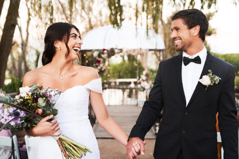 When is Wedding Season? A Guide to the Best Time to Get Married - Yeah ...