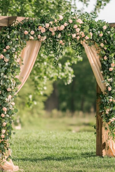 20 Rustic Wedding Ceremony Ideas: Create a Dreamy Vow Setting- Yeah ...