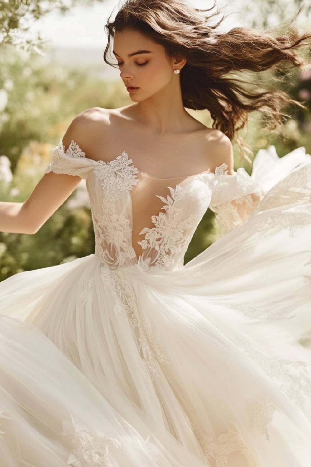 Tulle Wedding Dress Ideas: Find Your Dream Gown + Style Tips - Yeah ...