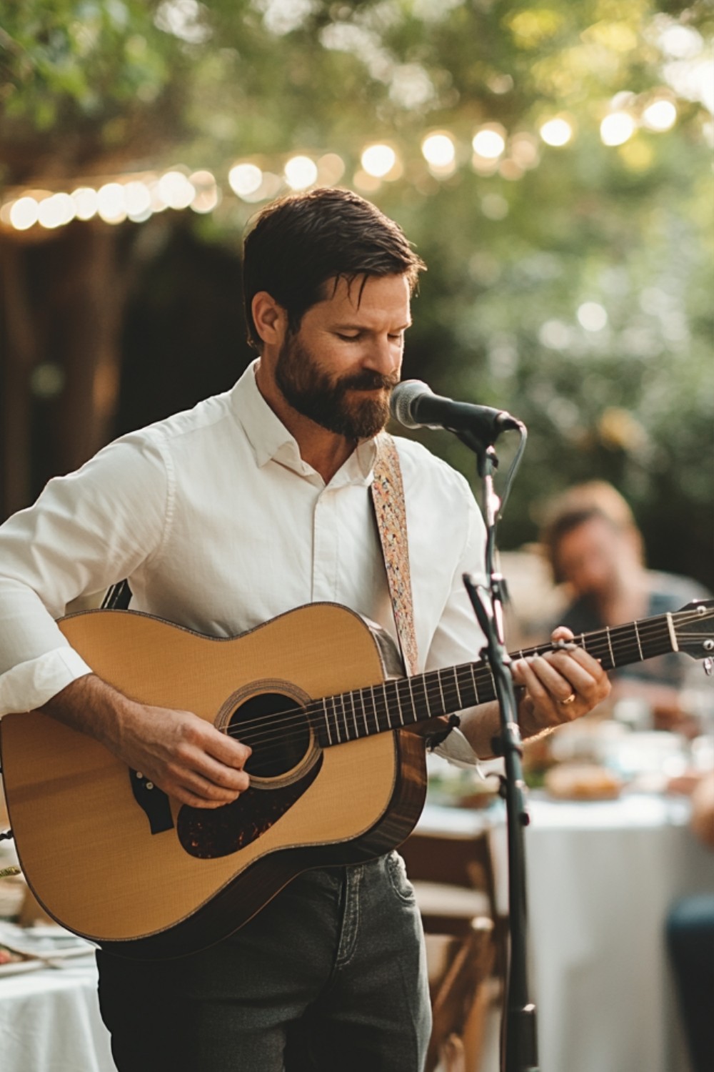 15 Charming Backyard Wedding Brunch Ideas to Wow Your Guests - Yeah ...