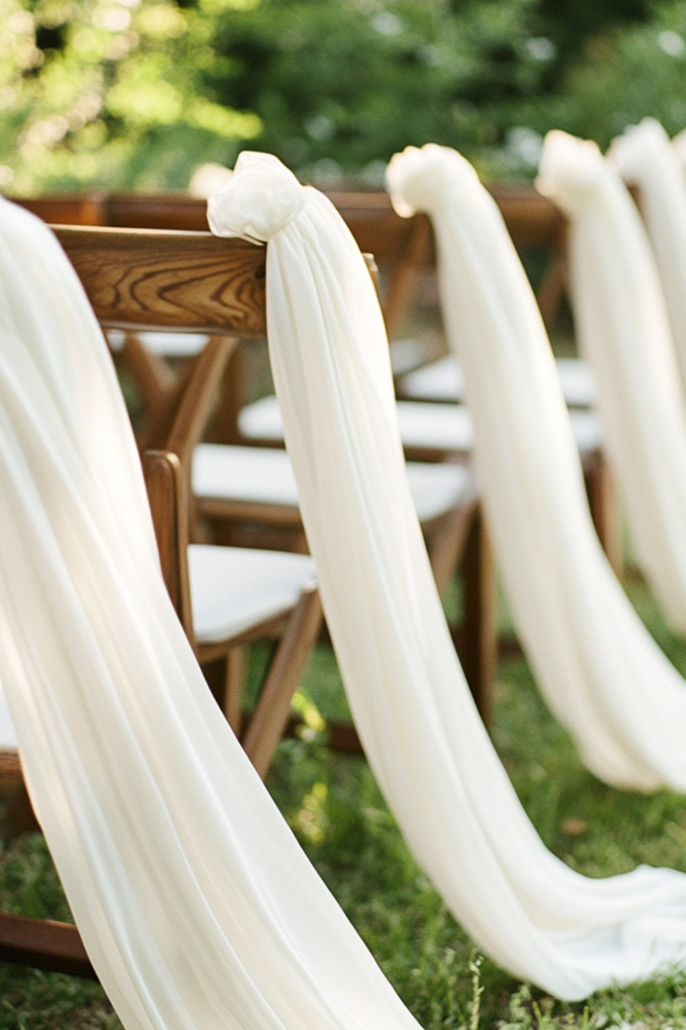 15 Backyard Wedding Aisle Decor Ideas for a Dreamy Ceremony - Yeah Weddings